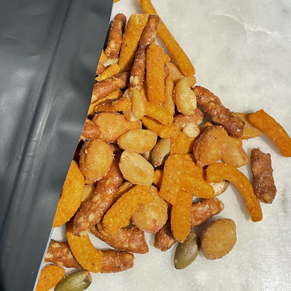 Sweet and Spicy Trail Mix - Western Nut Company – Western Nut Company Inc.